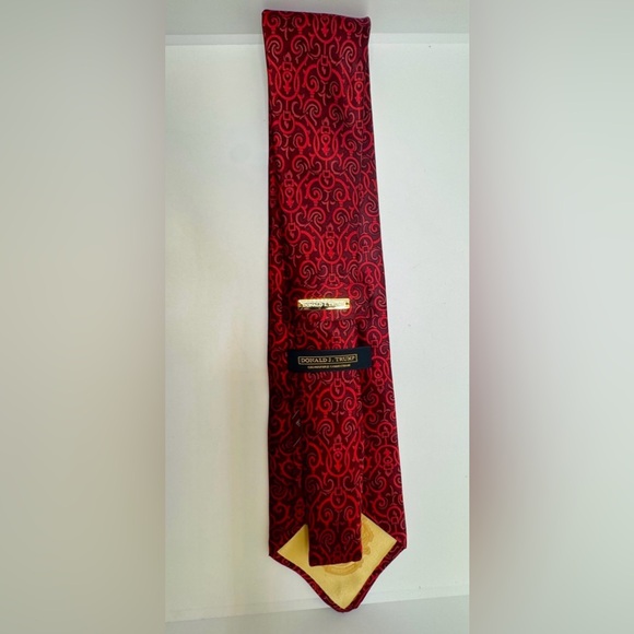 Donald J. Trump | Accessories | Donald J Trump Signature Collection ...